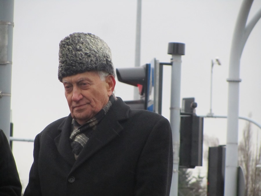 Krzysztof Skubiszewski ma rondo i gabinet - Aktualności - Biuletyn ...