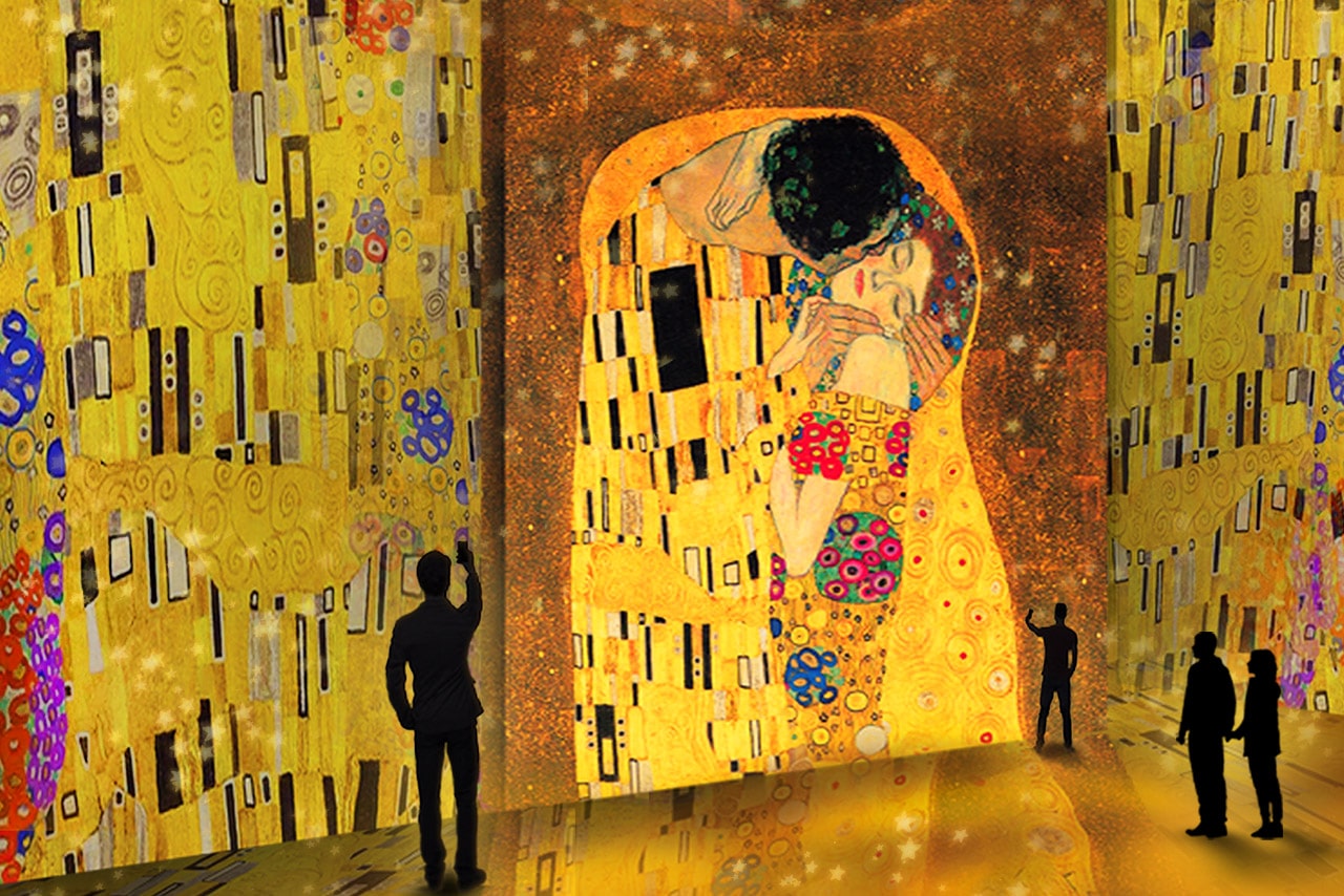 Immersyjna wystawa dzieł Gustava Klimta - Aktualności | Smart City ...